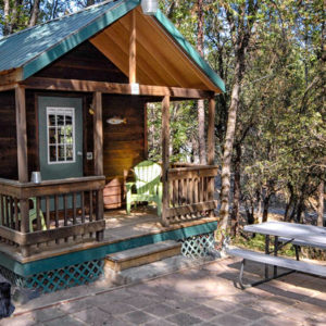 Lazy Z Resort – Your Mountain Retreat Hideaway